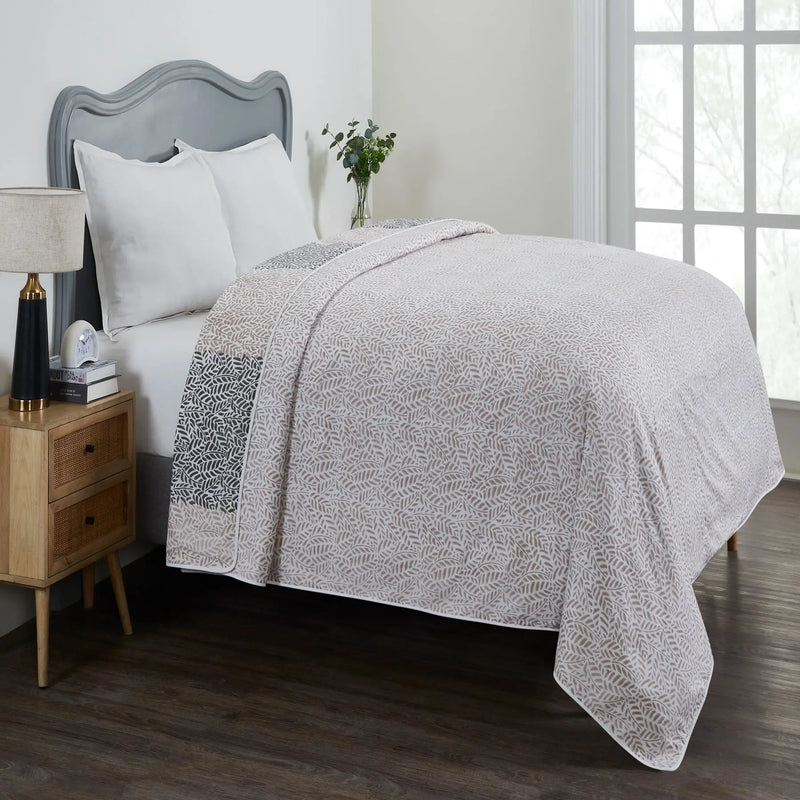 Buy Chui Mui Grey Hand Block Print Cotton Dohars Online